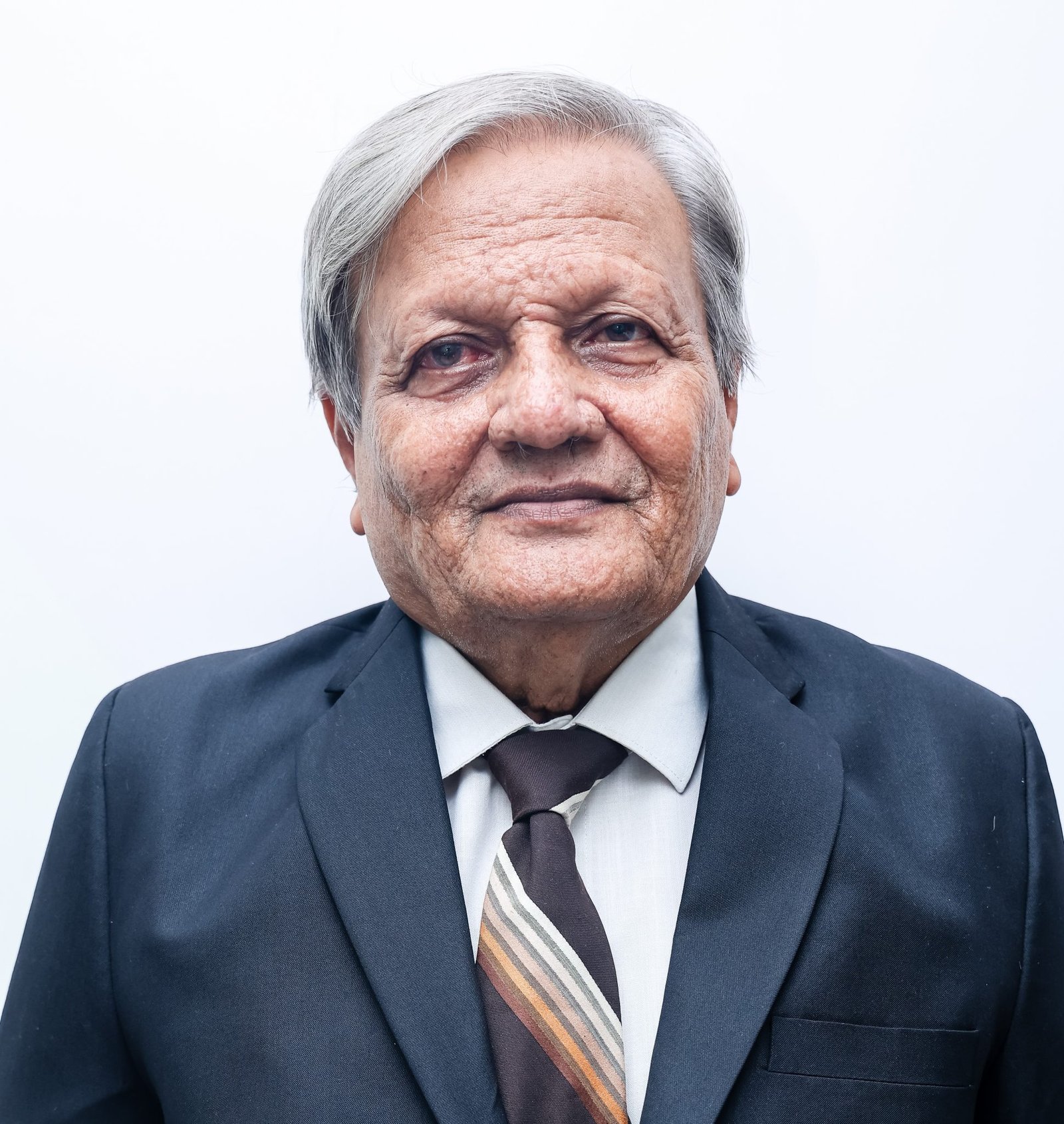 Board of directors – Valiant Laboratories